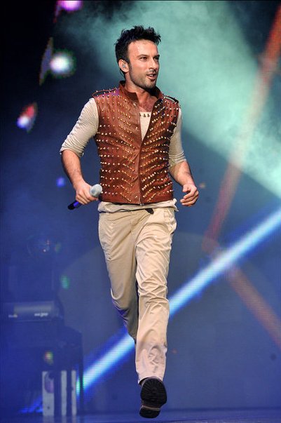 Tarkan's New Photos (309/314) - Free2Music