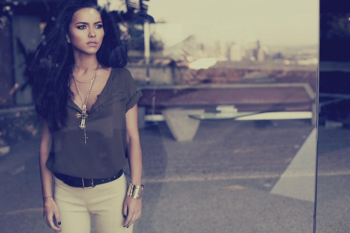 Inna's New Photos (268/311) - Free2Music