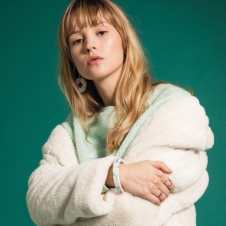 Angèle's New All Musics - Free2Music