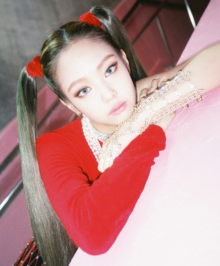 Jennie Kim's New Photos (8/8) - Free2Music