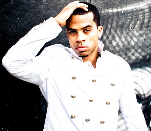 Casely's New Photos (16/24) - Free2Music