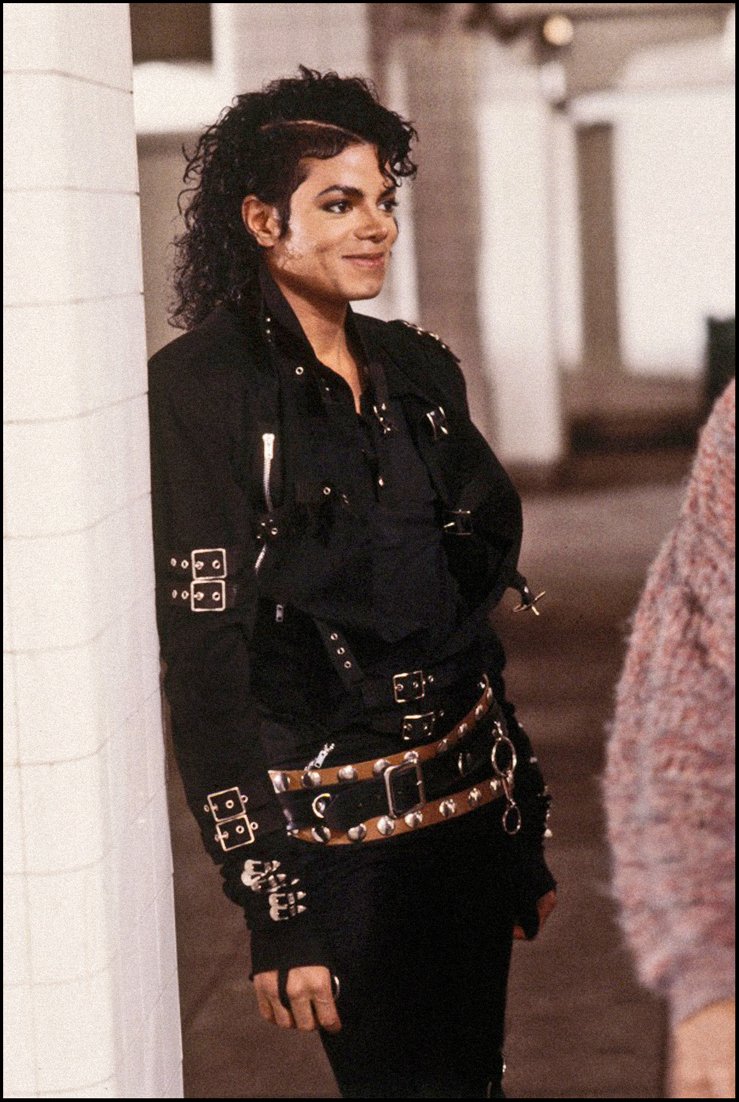 Michael Jackson's New Photos (31/1136) - Free2Music