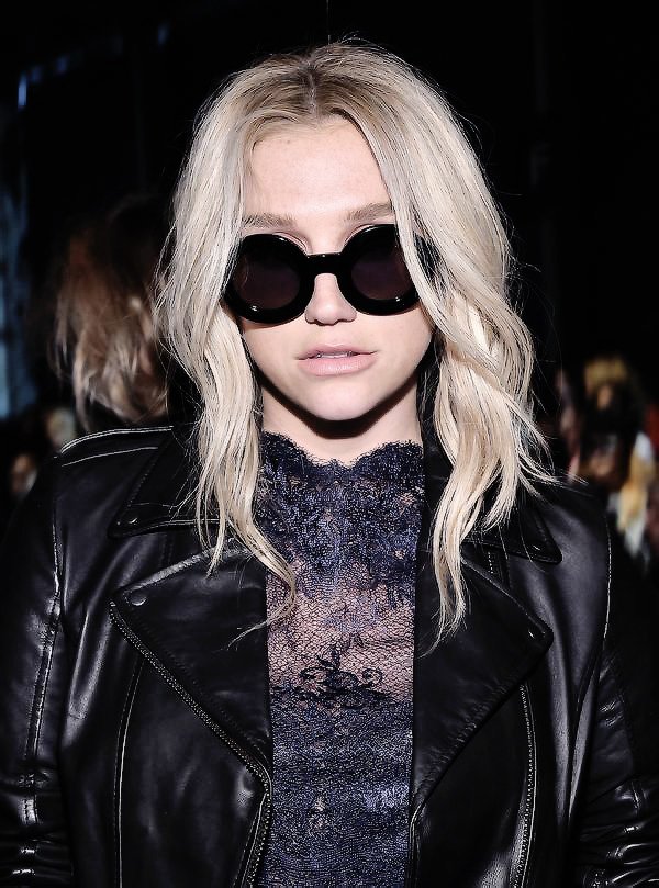 Ke$ha's New Photos (54/1491) - Free2Music